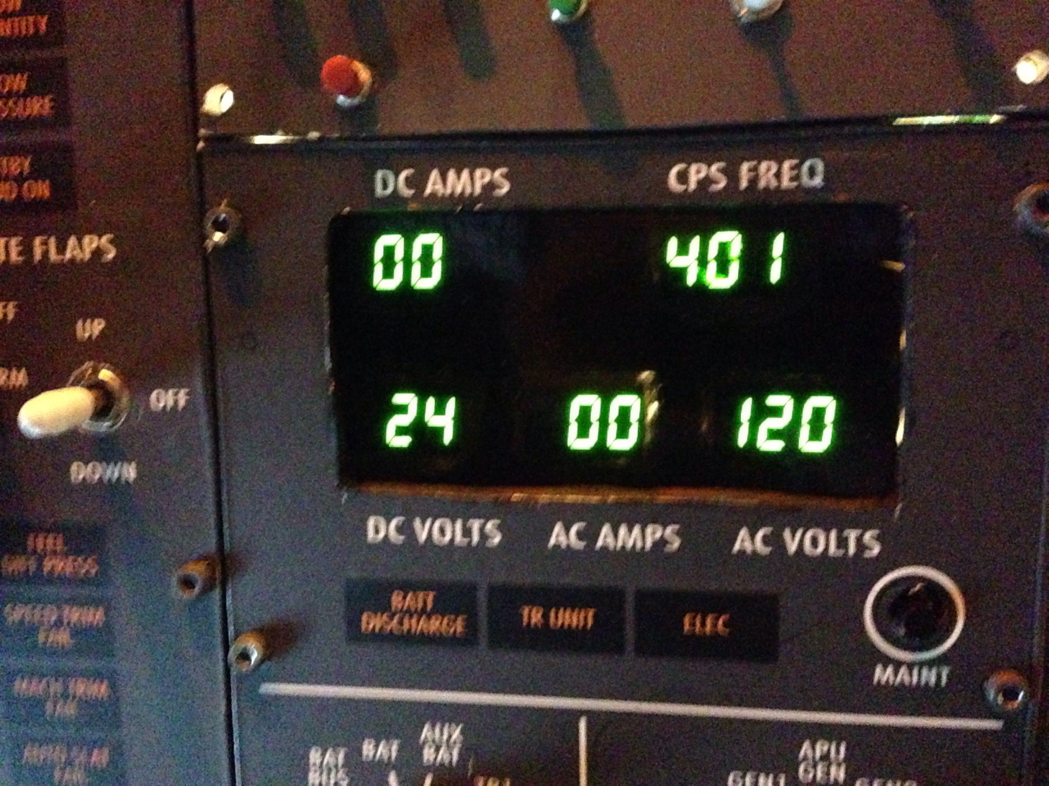 Electrical display | Build a Boeing