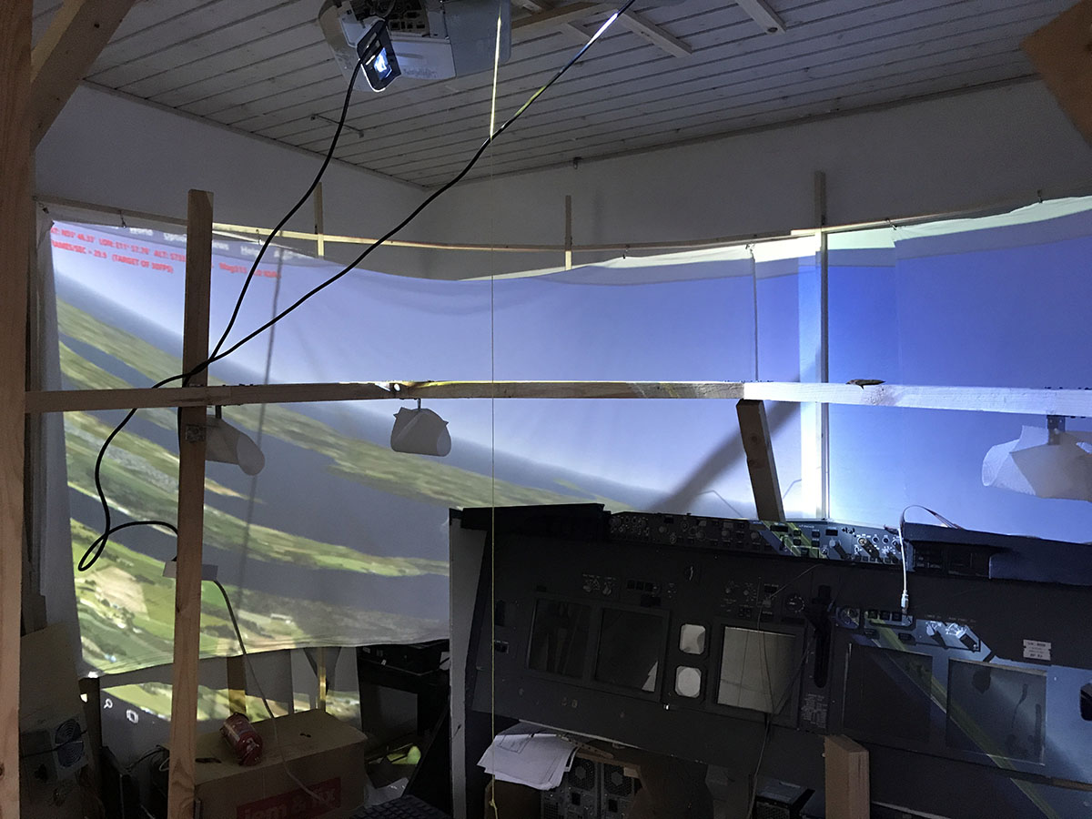 How to make a curved screen | Build a Boeing