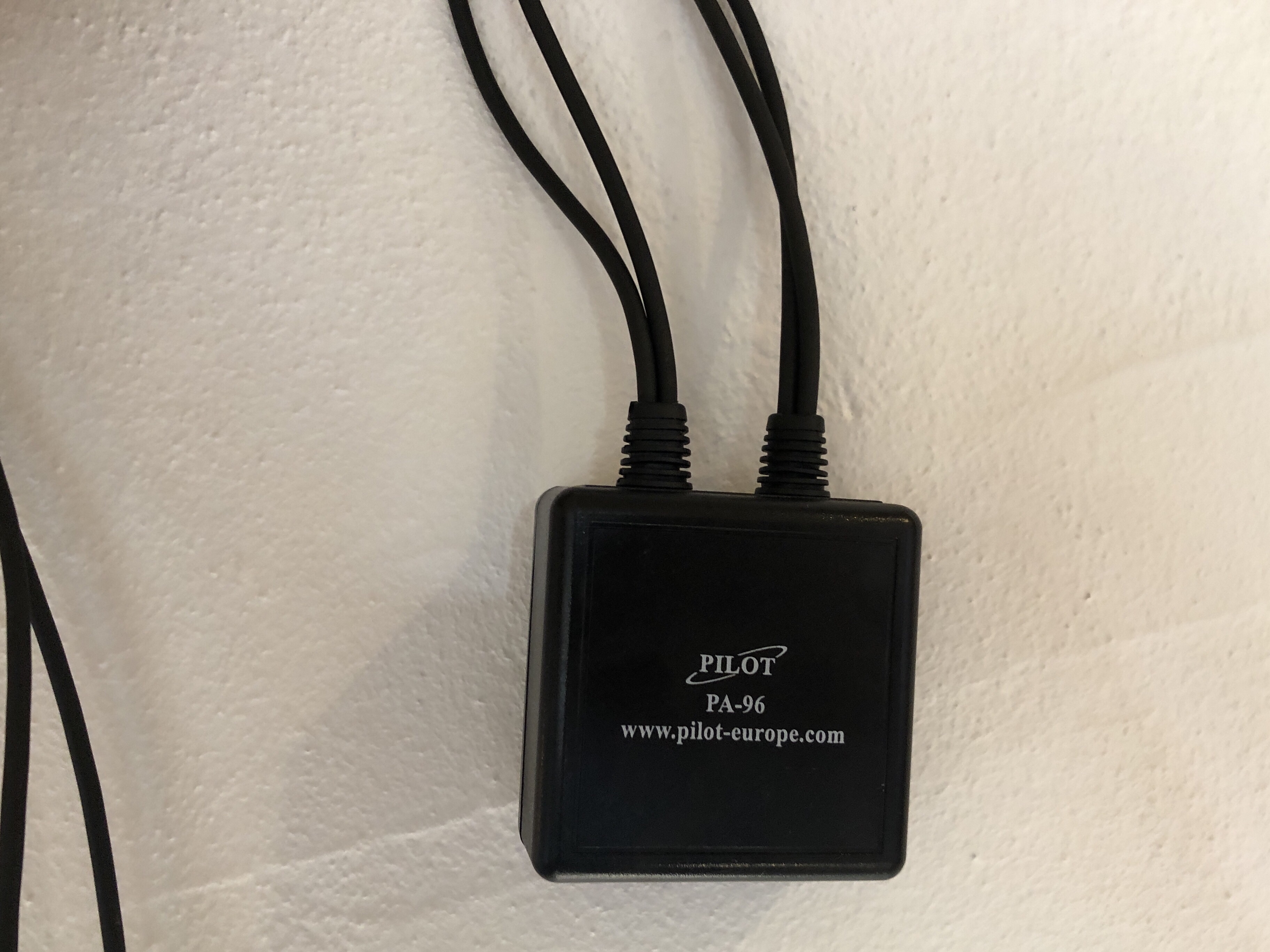 Interfacing aviation headsets | Build a Boeing